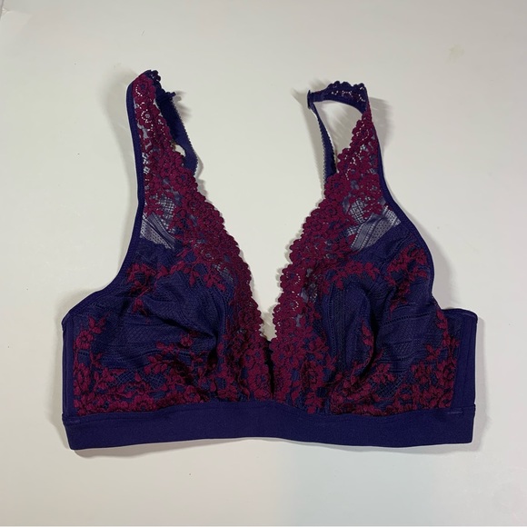 Wacoal | Intimates & Sleepwear | 38 Wacoal Embrace Lace Wire Free Navy ...